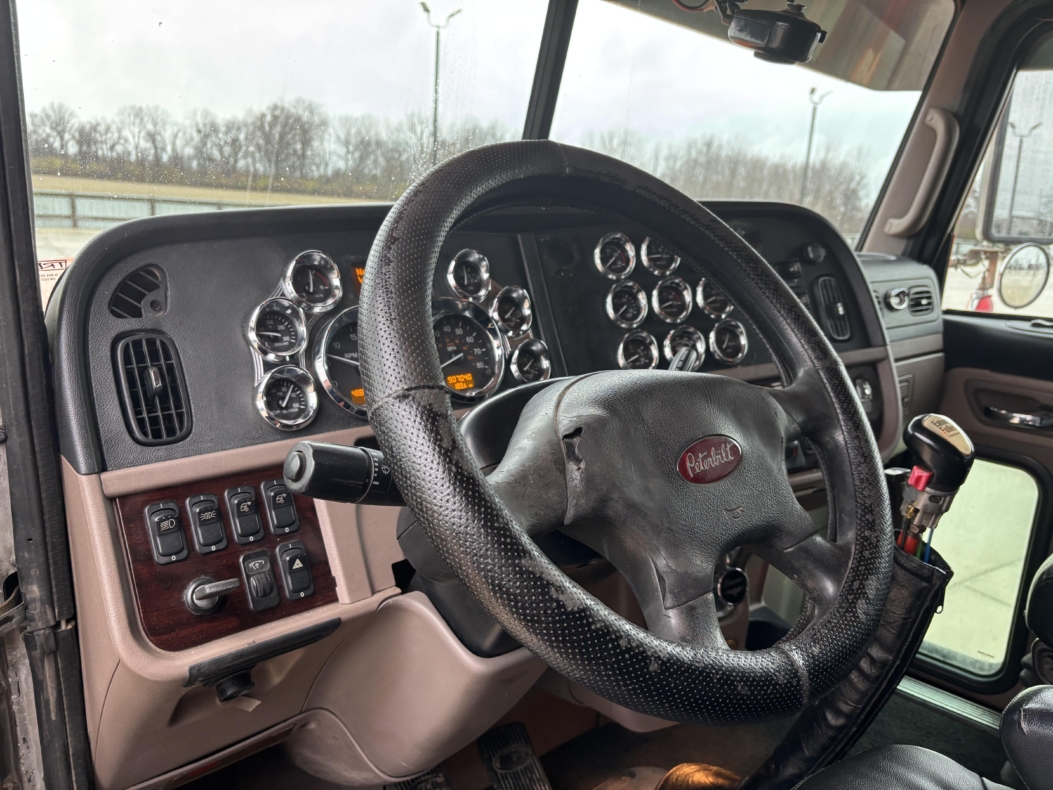 2016 PETERBILT 389 GLIDER - 340882 - Ohio Truck Sales