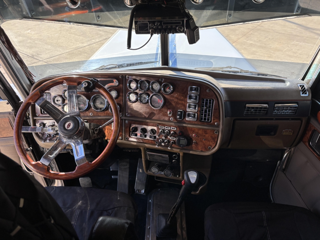 2002 PETERBILT 379 - 580495 - Ohio Truck Sales