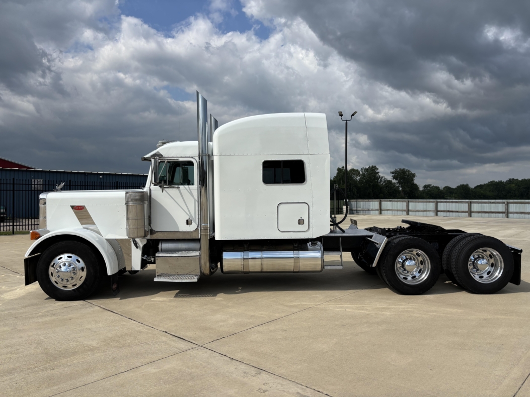 2004 PETERBILT 379EXHD - 830321 - Ohio Truck Sales