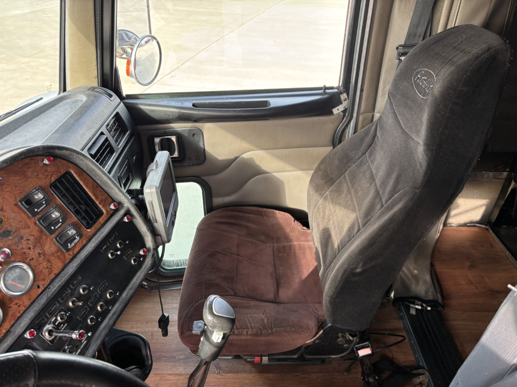 2005 PETERBILT 379EXHD - 860802 - Ohio Truck Sales